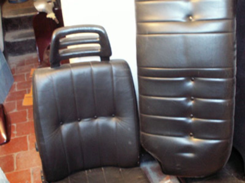 Vendo sedili in pelle x volvo 240 polar