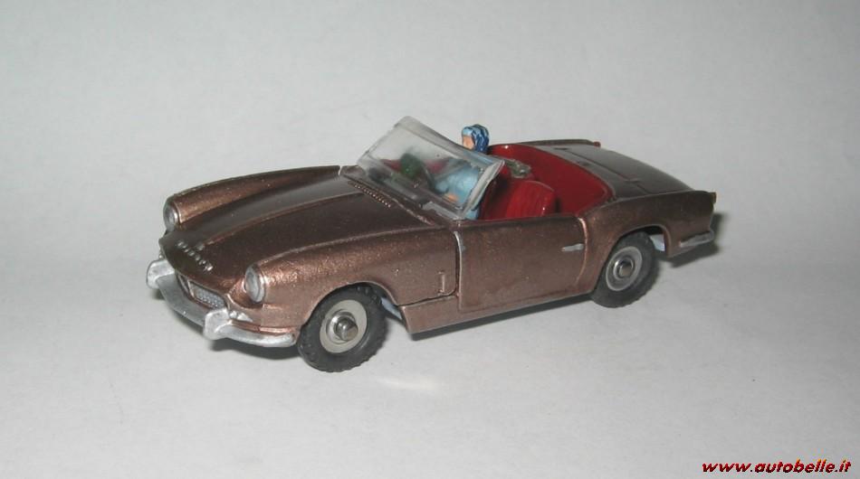 Vendo Triumph Spitfire 114 Dinky Toys Meccano Magazine