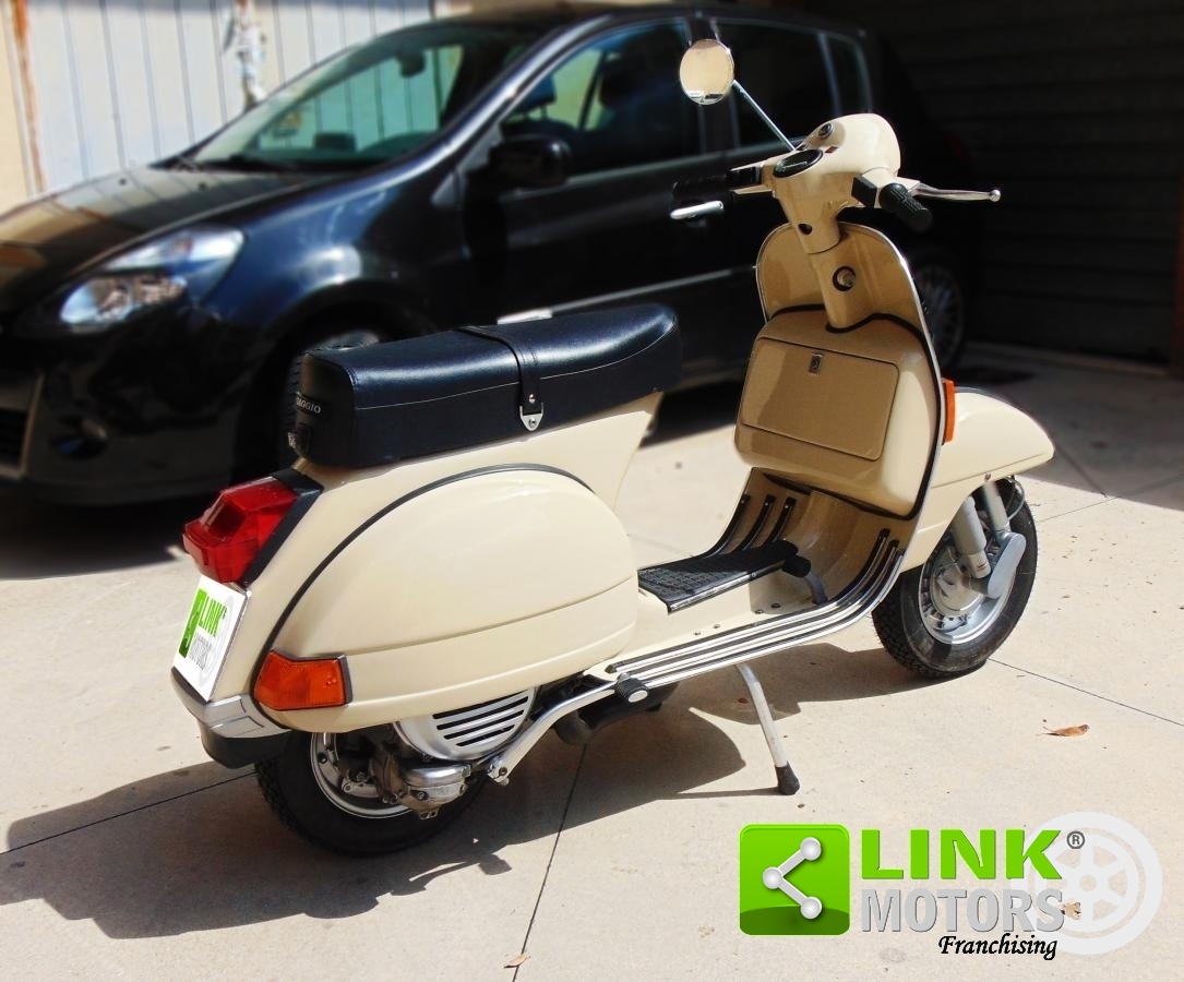 Vendo Piaggio Vespa P 200 E, anno 1982, restauro complet