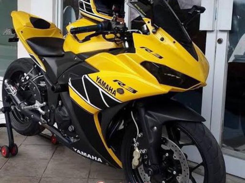 For sale Brand new Yamaha R3 2019 latest model yellow color
