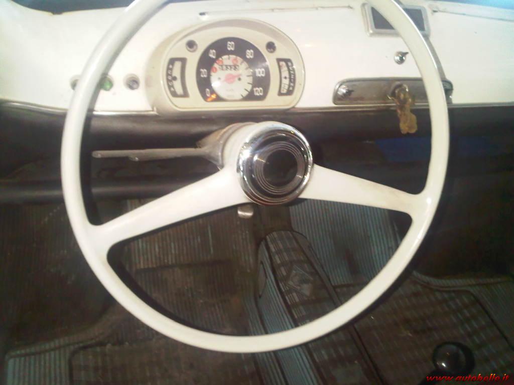 Vendo Fiat 600 D Moretti 3a serie fanalona